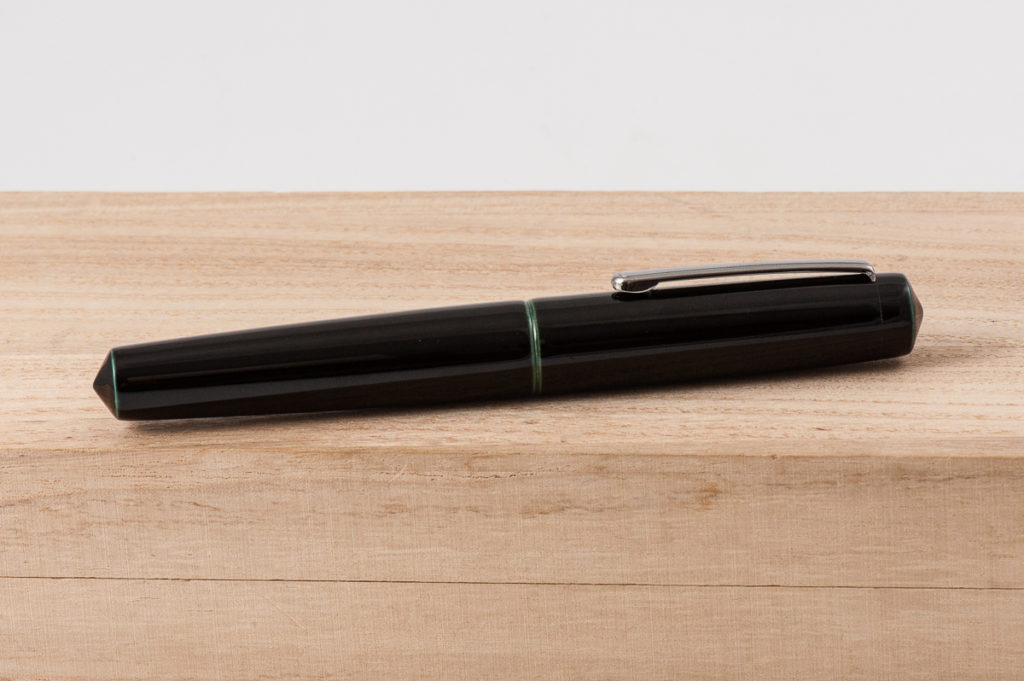 Nakaya Piccolo (Ao-Tamenuri, Soft Medium CI) – Hand Over That Pen