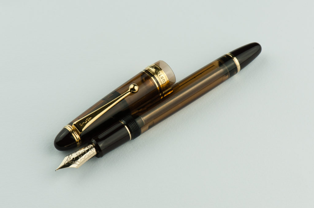 Review: Pilot Custom 823 – Hand Over That Pen