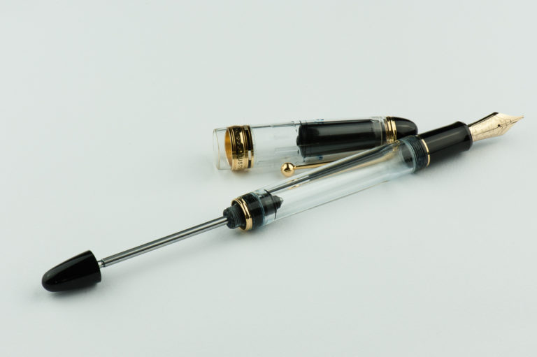 Review: Pilot Custom 823 – Hand Over That Pen