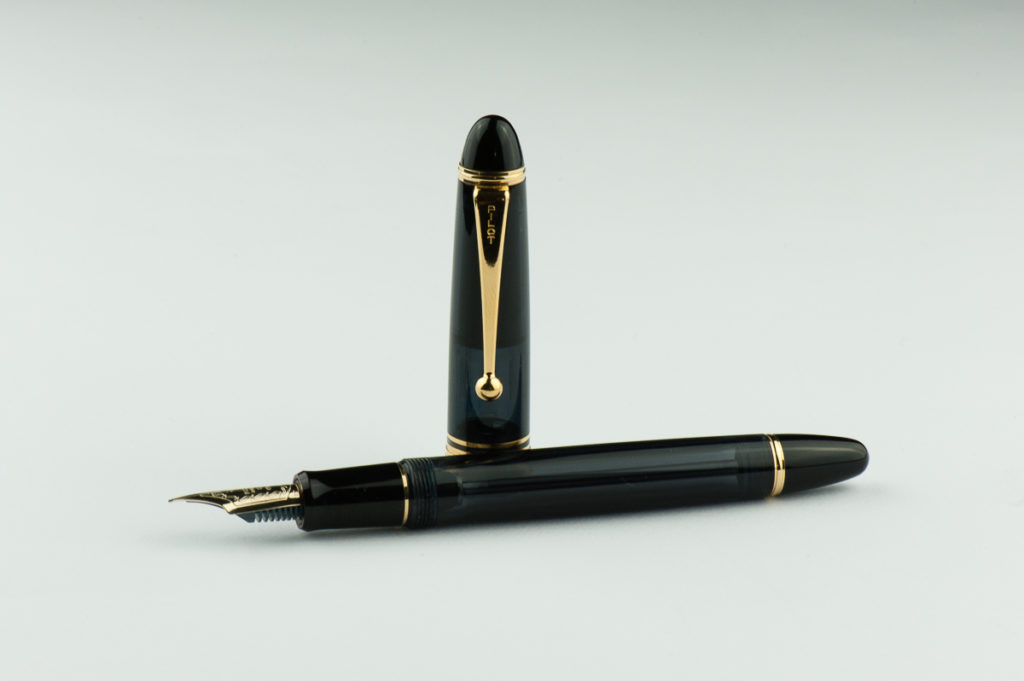 Review: Pilot Custom 823 – Hand Over That Pen